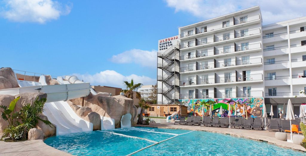 Pineda Splash 4* - Pineda de Mar - Hasta -70% | Voyage Privé