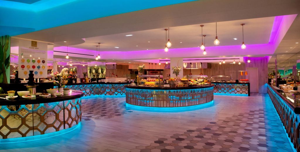 Azia Resort & Spa 5* - Paphos - Up to -70% | Voyage Privé